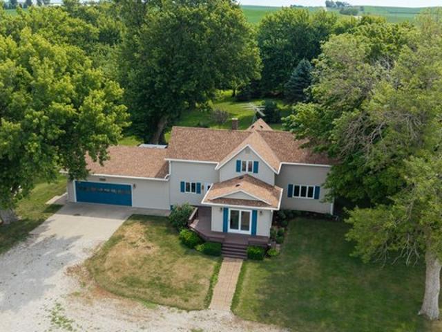 1267 th St, Manning, IA 51455