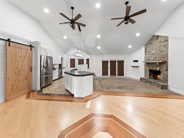 1267 Walnut Hill Rd