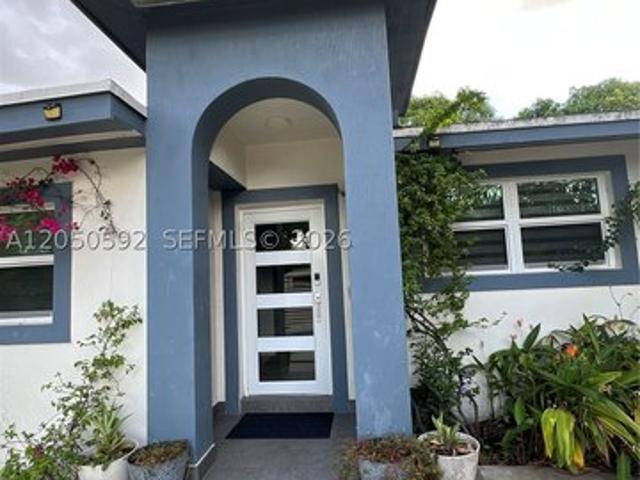 12685 NW Miami Ct, North Miami, FL 33168