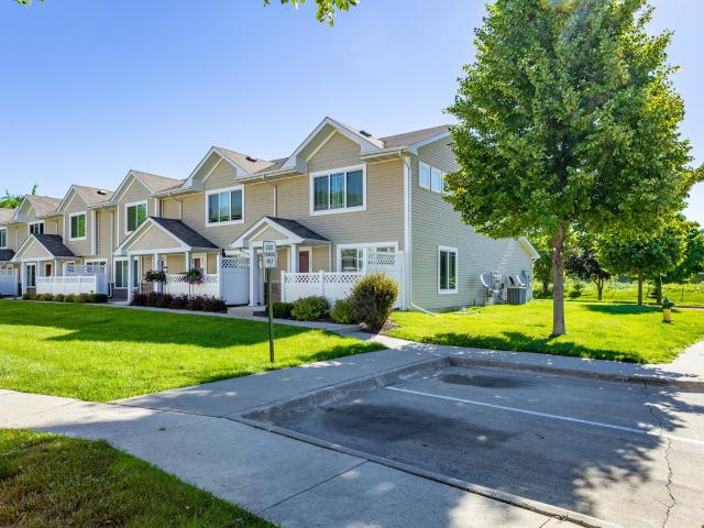1268 NE 8th Lane