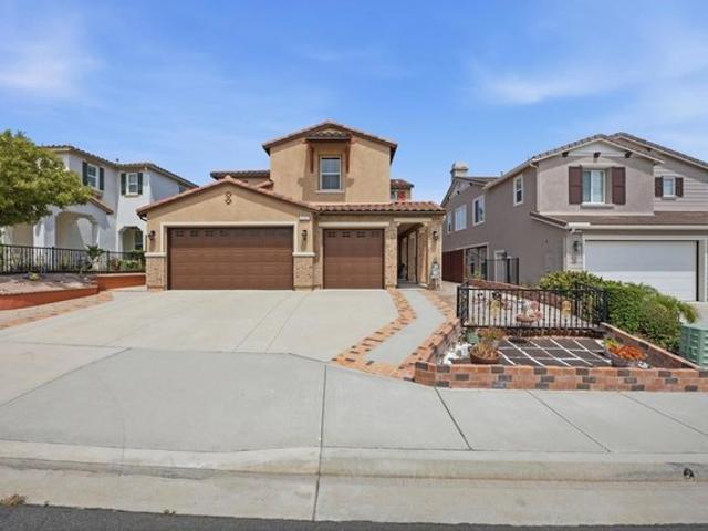 1268 Bellingham Dr, Oceanside, CA 92057