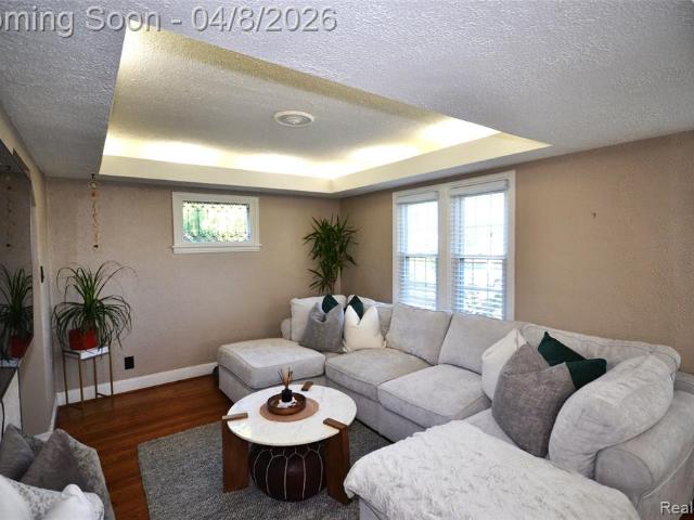 1268 Davis Avenue