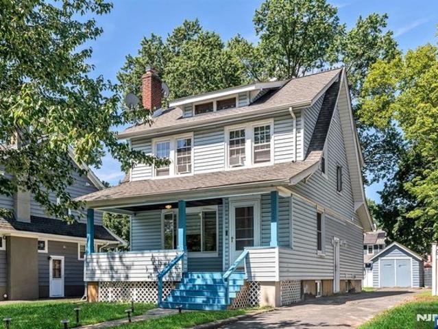 1268 Longfellow Ave, Teaneck, NJ 07666
