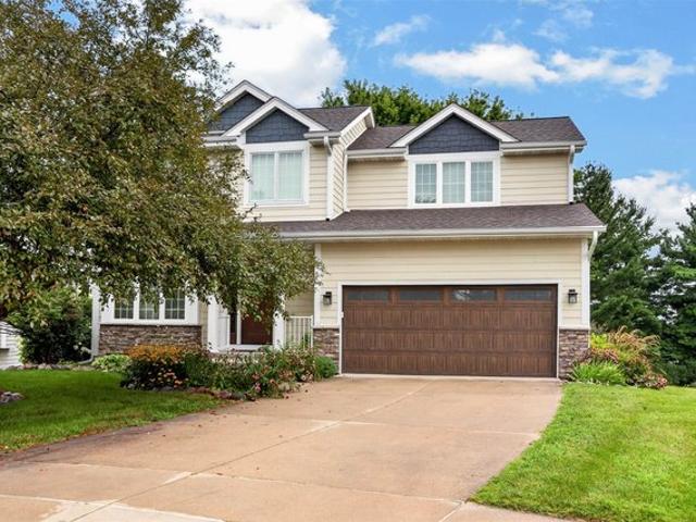 1268 S 50th Pl, West Des Moines, IA 50265