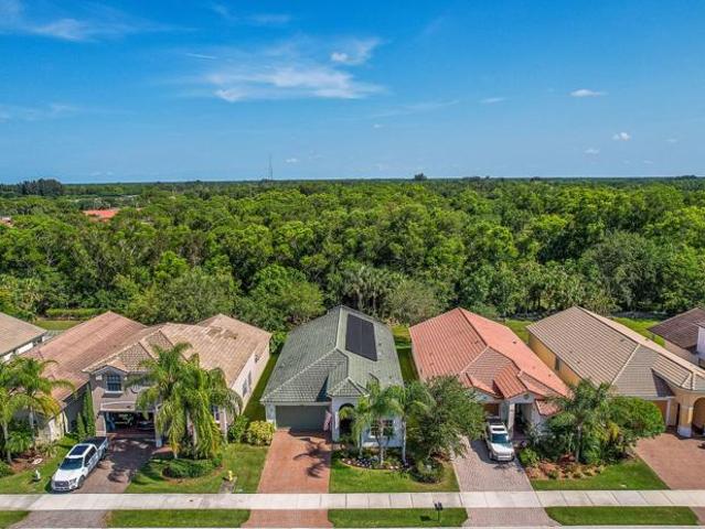 1268 SE Fleming Way, Stuart, FL 34997