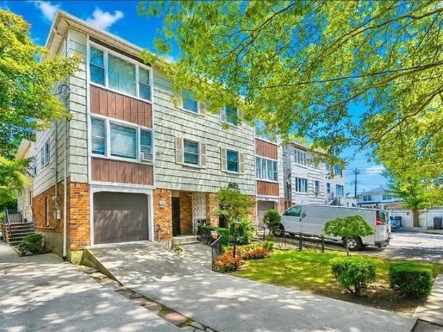 1269 E 70th St, Brooklyn, NY 11234