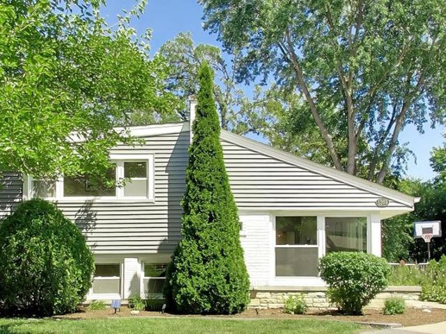 1269 Eastwood Ave, Highland Park, IL 60035