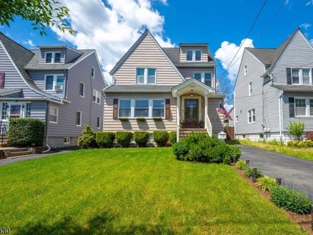 1269 Robinson Ter, Union Twp, NJ 07083