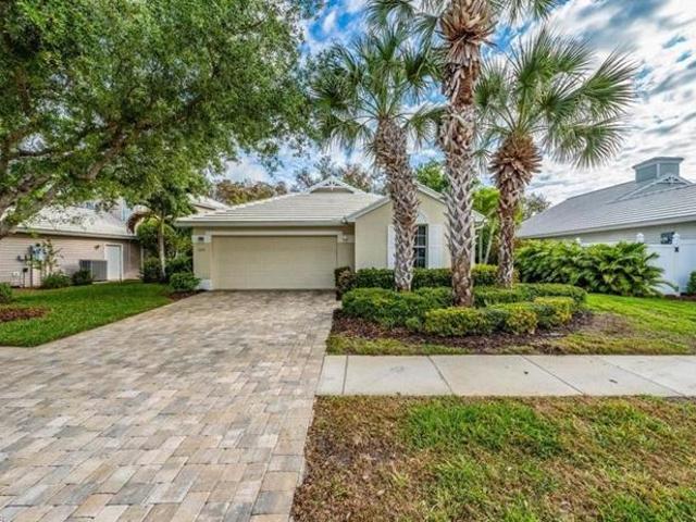 1269 Silverstrand Dr, Naples, FL 34110