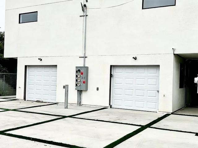 1269 W 36th St. 1 Bedroom Apartment for Rent at 1269 W 36th St, Los Angeles, CA 90007 Congress North