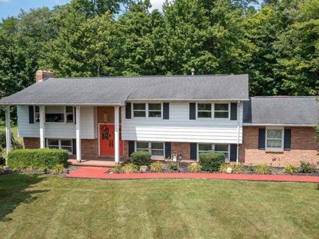1269 Washington Ext, Conneautville, PA 16406
