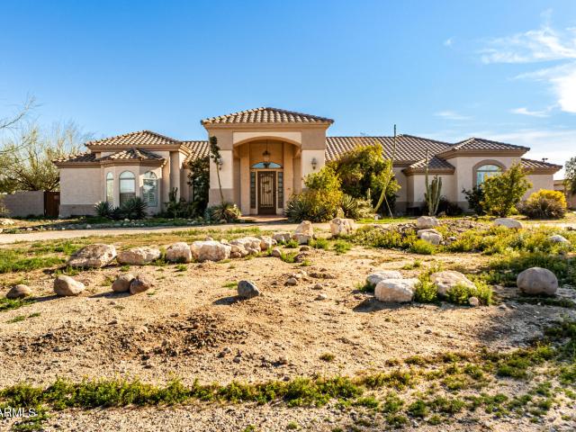 12607 W Ocotillo Rd, Glendale, AZ 85307 | MLS #6988 | Compass