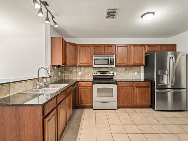 12607 Oceanside Drive