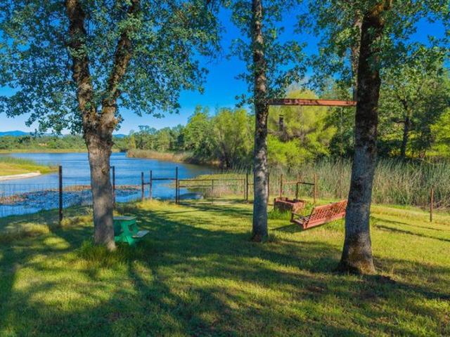 12605 Encanto Way, Redding, CA 96003