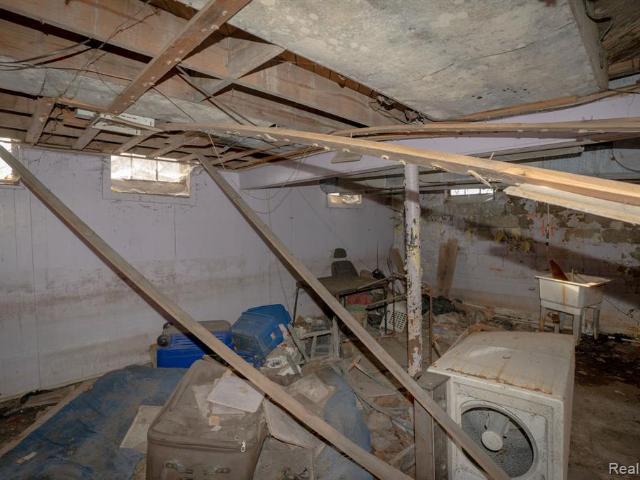 12605 Kelly Road