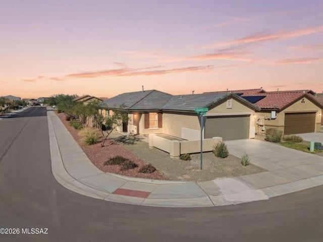 12605 N Ellsbury Ln, Marana, AZ 85653
