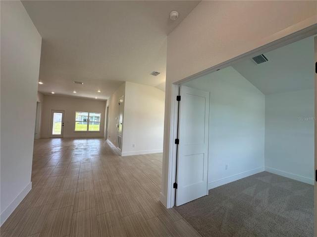 12606 NE 48th Cir, Oxford, FL 34484 | MLS #OM717388