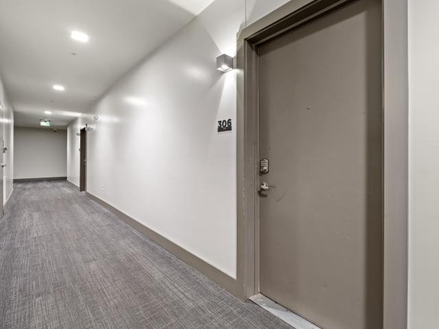 1260 Martin St # 306