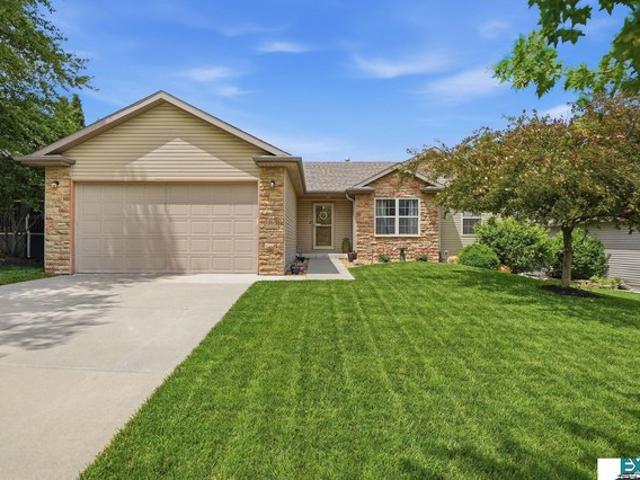 1260 Morton St, Lincoln, NE 68521