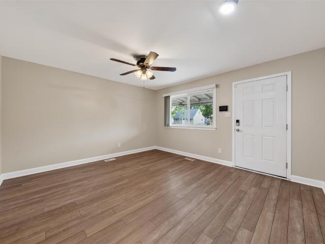 1260 Candlewood Lane
