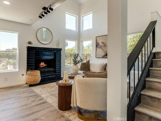 1260 Laguna Lane