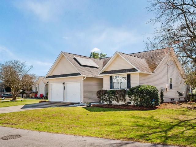 1260 Lakefront Drive