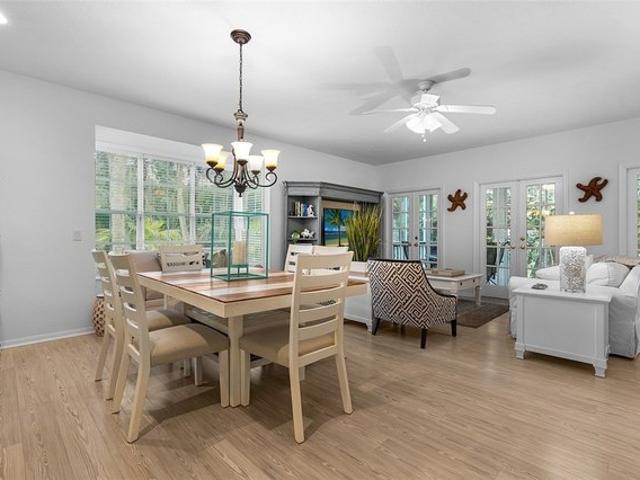 1260 Palmetto Ct Apt 106, Vero Beach, FL 32963