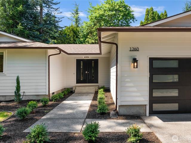 1260 Paradise Road