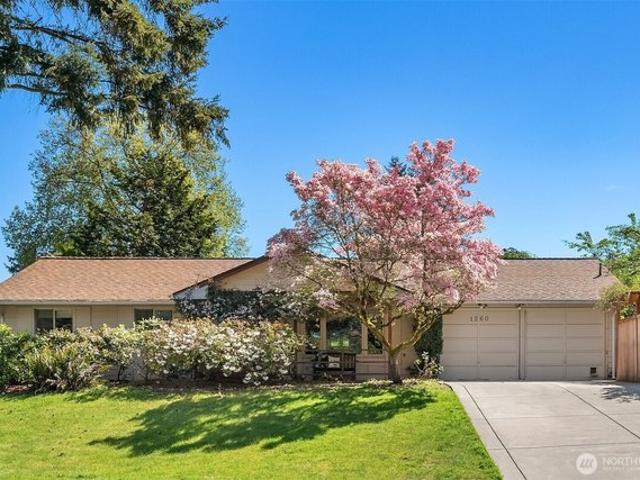 1260 th Ave NE, Bellevue, WA 98008