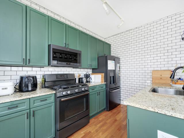 1260 w washington street # 608
