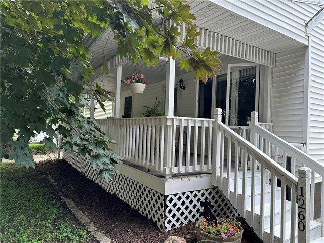 1260 13th Ave, Marion, IA 52302