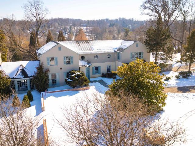 1260 2 County Line Rd, Wayne, PA 19087 | MLS #PAMC2166