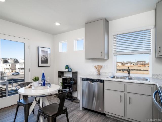12613 E 101st Drive