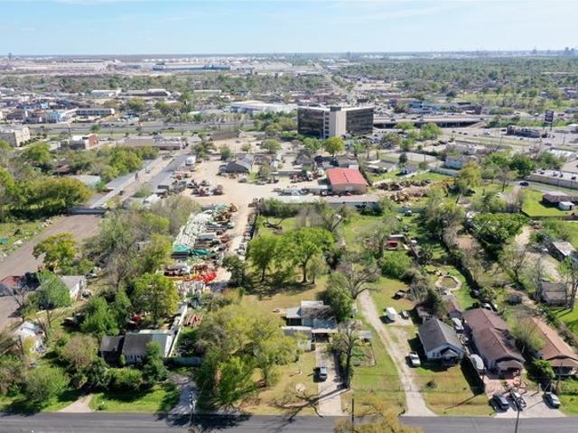 12610 Greens Bayou St, Houston, TX 77015