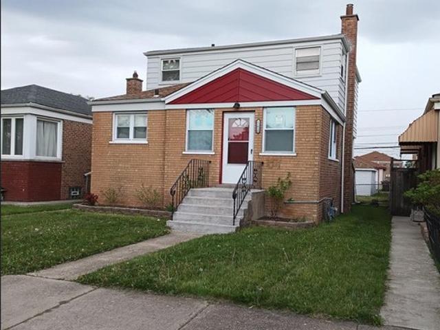 12610 S Laflin St, Calumet Park, IL 60827