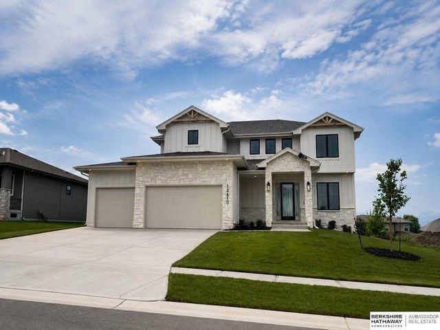 12610 S 79th St, Papillion, NE 68046