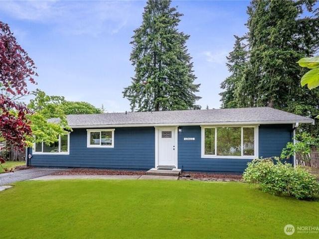 12611 th Avenue Ct E, Puyallup, WA 98374