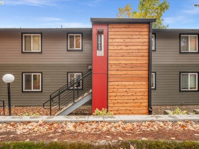 12612 NW Barnes Rd Apt 6, Portland, OR 97229