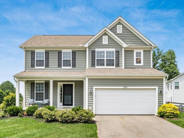 12617 Prairie View Dr NW, Pickerington, OH 43147