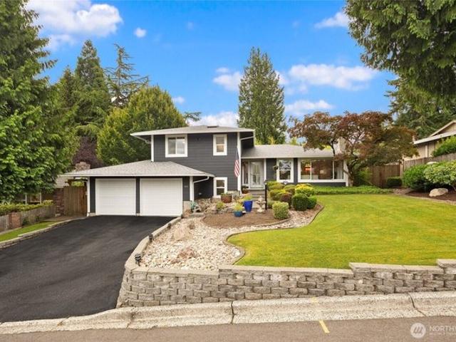 12619 SE 75th St, Newcastle, WA 98056