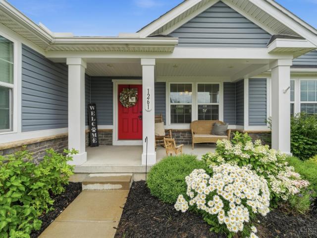 1261 Autumn Ridge Drive