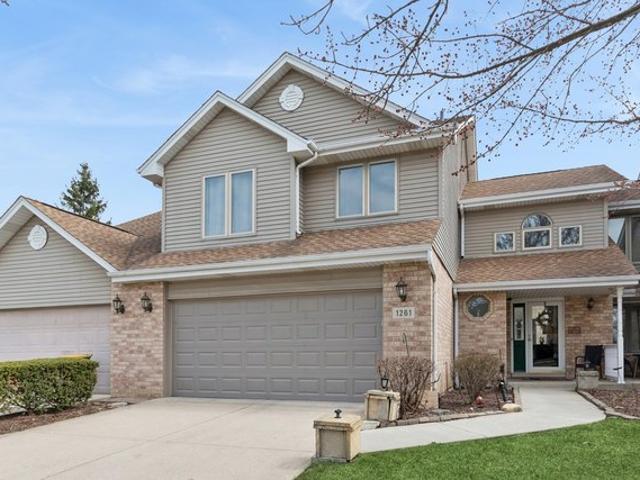 1261 Arbor Dr Unit 1261, Lemont, IL 60439