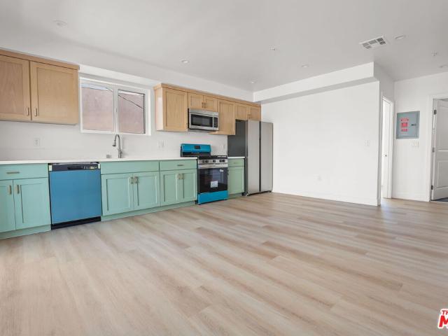 1261 Browning Blvd, Los Angeles, CA 90037 | MLS #26742