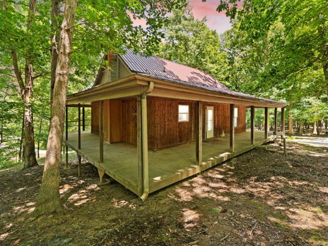 1261 Clark Road