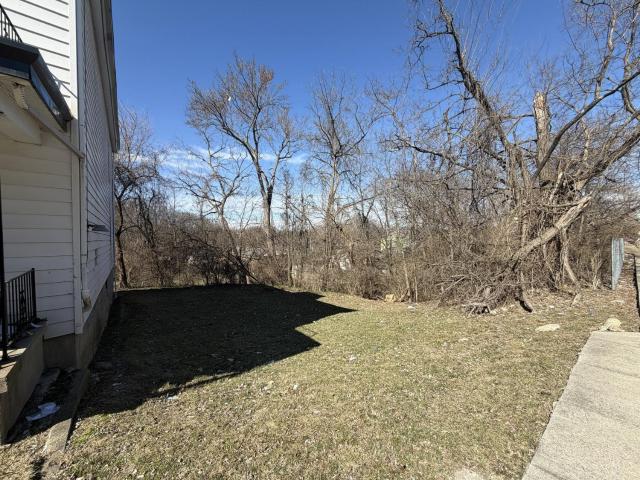 1261 Dewey Avenue