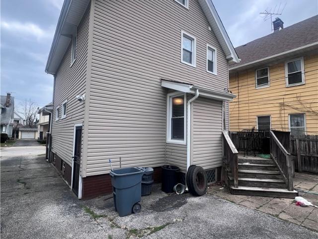1261 E 134th Street