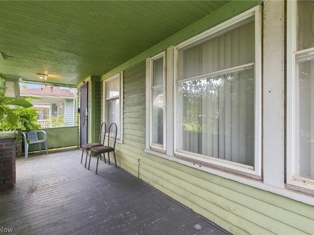1261 E 135th Street