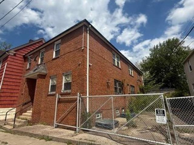 1261 E 71st St, Cleveland, OH 44103