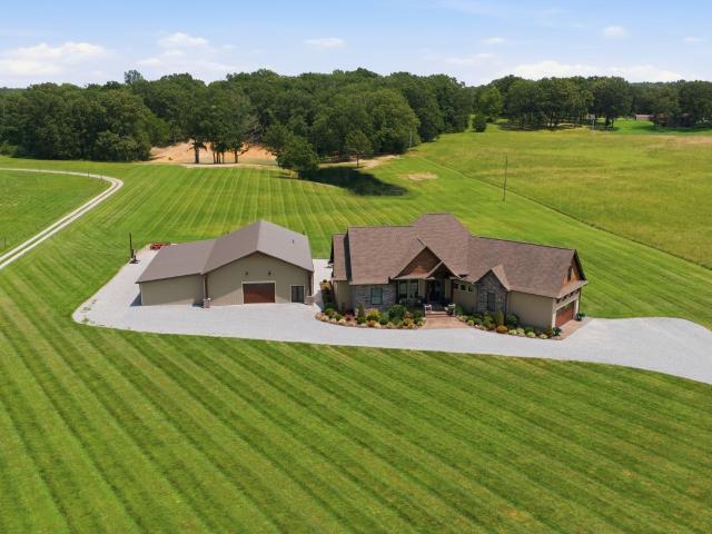 1261 Highway 48 S