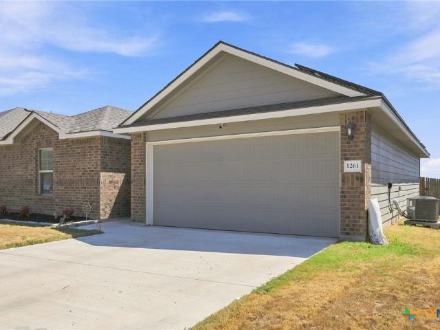 1261 Lindsey Drive